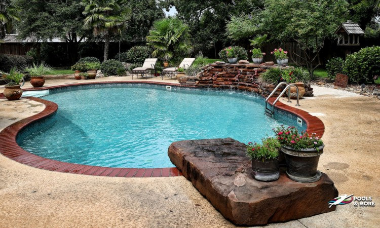 Vinyl Pools – Pools & More, Inc.
